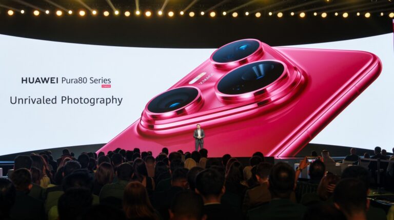 Huawei reveals a group of new products during the launch event in Dubai ...